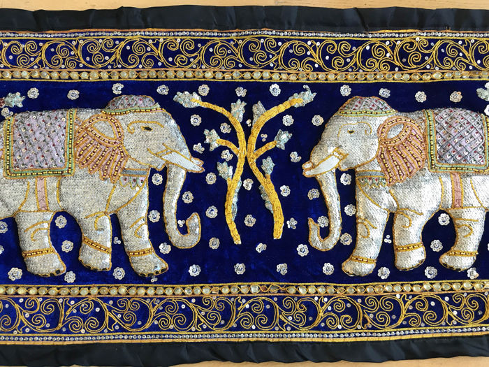 Shwe chi doe - traditionele wandtapijten uit Myanmar - Handwerkwereld